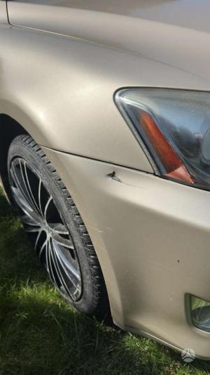 Brown Lexus LS 220 2008 in Trakai, with an engine capacity of 2.23 L and mileage of 332 thousand km for 1300 €, photo 5 on AUTOMOTO.COM.LV