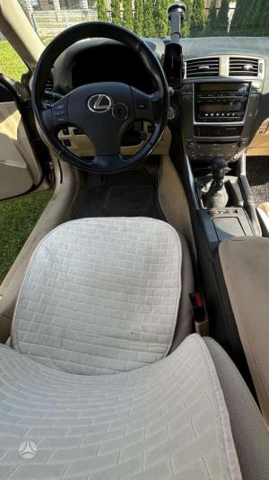 Brown Lexus LS 220 2008 in Trakai, with an engine capacity of 2.23 L and mileage of 332 thousand km for 1300 €, photo 11 on AUTOMOTO.COM.LV