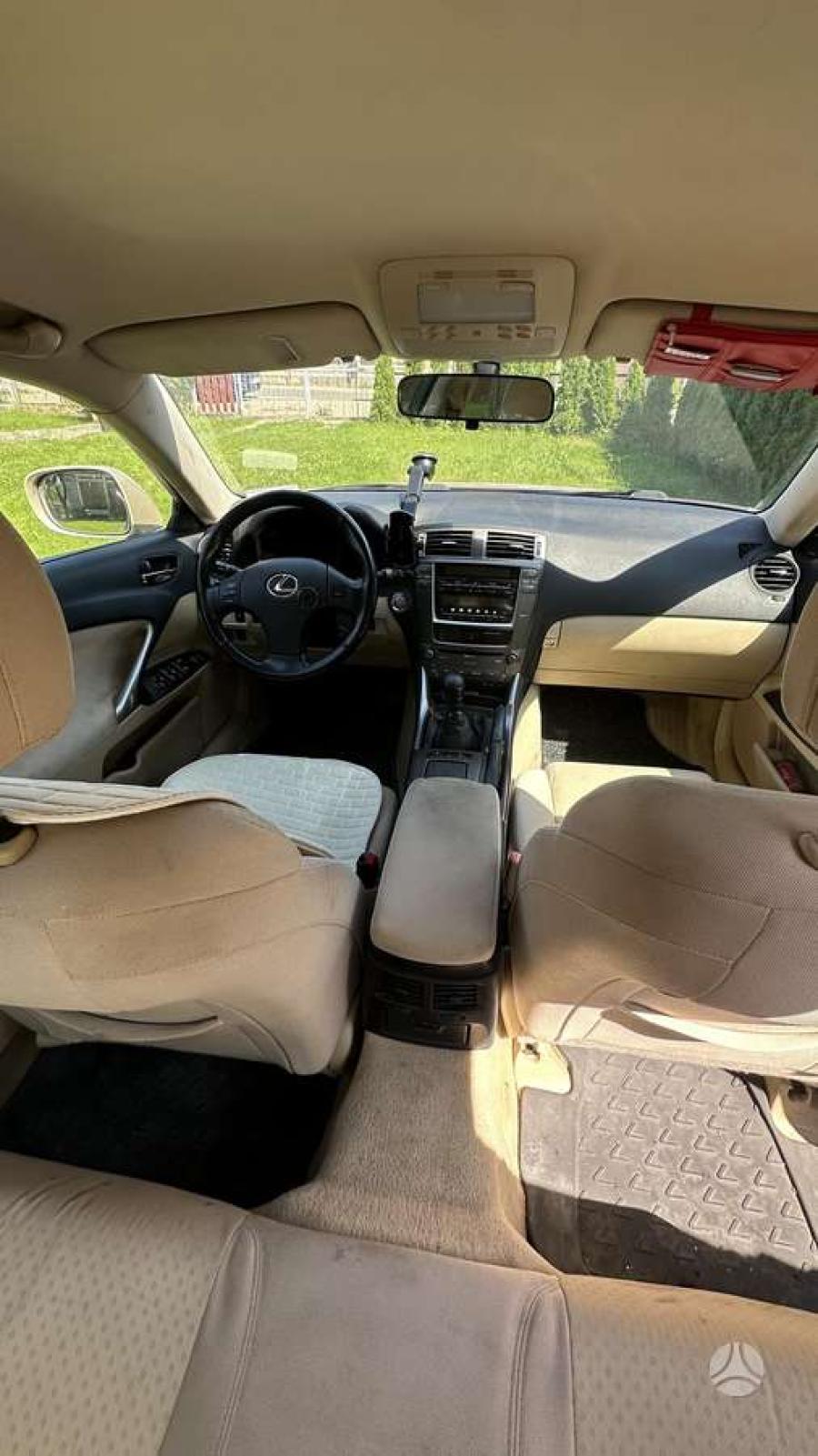 Brown Lexus LS 220 2008 in Trakai, with an engine capacity of 2.23 L and mileage of 332 thousand km for 1300 €, photo 19 on AUTOMOTO.COM.LV