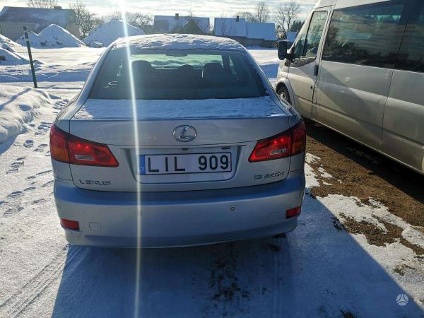 Pelēks Lexus LS 220 2006 Viļņa, ar dzinēja tilpumu 0.00 L un nobraukumu 274 tūkst. km par 3999 €, foto 5 vietnē AUTOMOTO.COM.LV