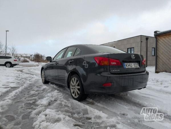Pelēks Lexus LS 220 2006 Šauļi, ar dzinēja tilpumu 2.20 L un nobraukumu 334 tūkst. km par 2650 €, foto 4 vietnē AUTOMOTO.COM.LV
