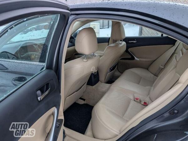 Pelēks Lexus LS 220 2006 Šauļi, ar dzinēja tilpumu 2.20 L un nobraukumu 334 tūkst. km par 2650 €, foto 8 vietnē AUTOMOTO.COM.LV