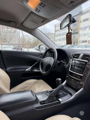Pelēks Lexus LS 220 2006 Kauņa, ar dzinēja tilpumu 2.23 L un nobraukumu 350 tūkst. km par 3600 €, foto 12 vietnē AUTOMOTO.COM.LV