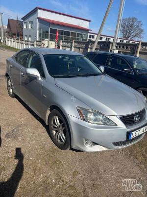 Pelēks Lexus LS 220 2006 Ignalina, ar dzinēja tilpumu 2.20 L un nobraukumu 308 tūkst. km par 2700 €, foto 3 vietnē AUTOMOTO.COM.LV