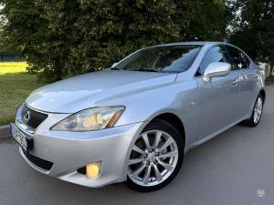 Pelēks Lexus LS 220 2006 Kauņa, ar dzinēja tilpumu 2.23 L un nobraukumu 312 tūkst. km par 2750 €, foto  vietnē AUTOMOTO.COM.LV