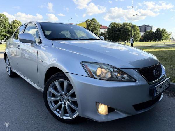 Pelēks Lexus LS 220 2006 Kauņa, ar dzinēja tilpumu 2.23 L un nobraukumu 312 tūkst. km par 2750 €, foto 2 vietnē AUTOMOTO.COM.LV
