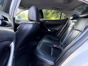 Grey Lexus LS 220 2006 in Kaunas, with an engine capacity of 2.23 L and mileage of 312 thousand km for 2750 €, photo 12 on AUTOMOTO.COM.LV