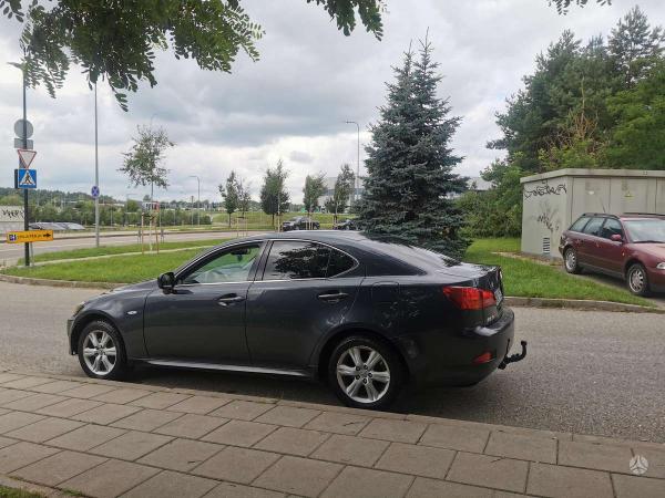 Pelēks Lexus LS 220 2006 Viļņa, ar dzinēja tilpumu 2.23 L un nobraukumu 400 tūkst. km par 1450 €, foto 5 vietnē AUTOMOTO.COM.LV