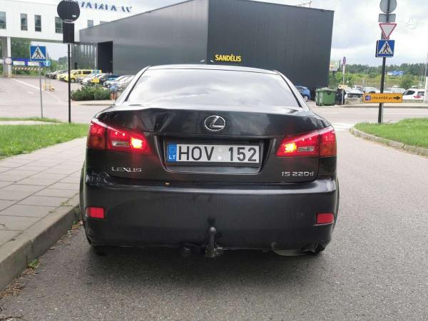 Pelēks Lexus LS 220 2006 Viļņa, ar dzinēja tilpumu 2.23 L un nobraukumu 400 tūkst. km par 1450 €, foto 9 vietnē AUTOMOTO.COM.LV