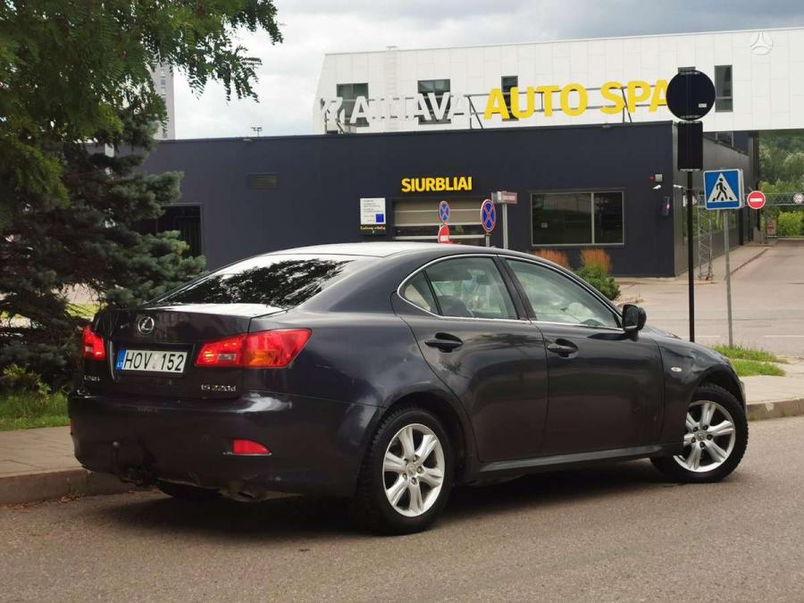 Grey Lexus LS 220 2006 in Vilnius, with an engine capacity of 2.23 L and mileage of 400 thousand km for 1350 €, photo 14 on AUTOMOTO.COM.LV