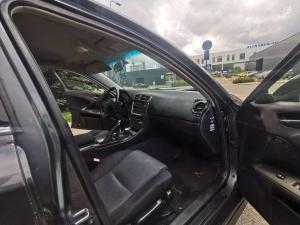 Grey Lexus LS 220 2006 in Vilnius, with an engine capacity of 2.23 L and mileage of 400 thousand km for 1350 €, photo 15 on AUTOMOTO.COM.LV
