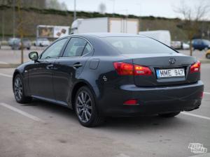 Pelēks Lexus LS 220 2006 Viļņa, ar dzinēja tilpumu 2.20 L un nobraukumu 315 tūkst. km par 2500 €, foto 12 vietnē AUTOMOTO.COM.LV