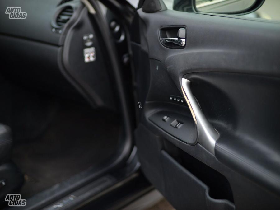 Pelēks Lexus LS 220 2006 Viļņa, ar dzinēja tilpumu 2.20 L un nobraukumu 315 tūkst. km par 2500 €, foto 22 vietnē AUTOMOTO.COM.LV