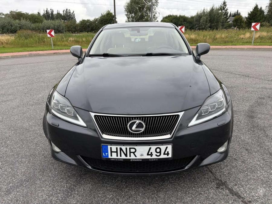 Pelēks Lexus LS 220 2006 Klaipėda, ar dzinēja tilpumu 2.23 L un nobraukumu 371 tūkst. km par 3100 €, foto 3 vietnē AUTOMOTO.COM.LV
