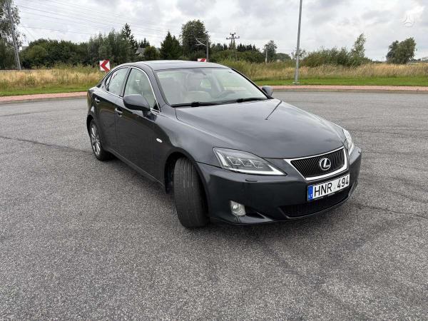 Grey Lexus LS 220 2006 in Klaipeda, with an engine capacity of 2.23 L and mileage of 371 thousand km for 3100 €, photo 4 on AUTOMOTO.COM.LV