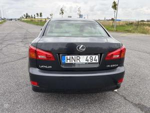 Pelēks Lexus LS 220 2006 Klaipėda, ar dzinēja tilpumu 2.23 L un nobraukumu 371 tūkst. km par 3100 €, foto 7 vietnē AUTOMOTO.COM.LV