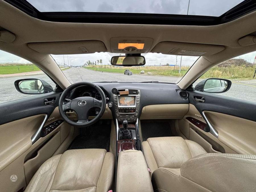 Pelēks Lexus LS 220 2006 Klaipėda, ar dzinēja tilpumu 2.23 L un nobraukumu 371 tūkst. km par 3100 €, foto 12 vietnē AUTOMOTO.COM.LV