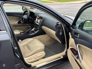 Pelēks Lexus LS 220 2006 Klaipėda, ar dzinēja tilpumu 2.23 L un nobraukumu 371 tūkst. km par 3100 €, foto 19 vietnē AUTOMOTO.COM.LV