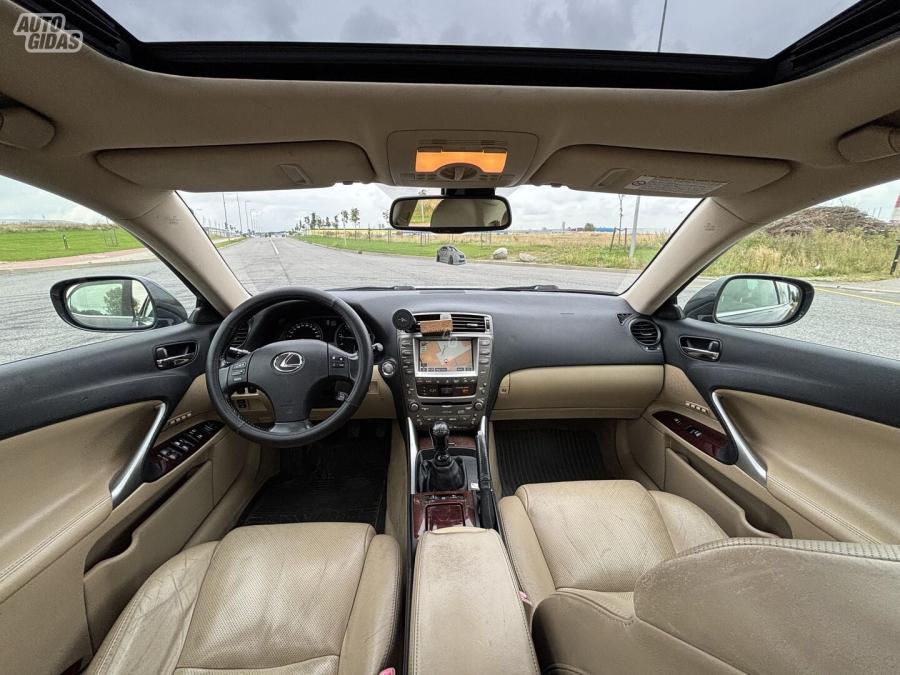 Grey Lexus LS 220 2006 in Klaipeda, with an engine capacity of 2.20 L and mileage of 371 thousand km for 2600 €, photo 12 on AUTOMOTO.COM.LV