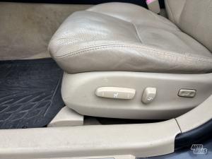 Grey Lexus LS 220 2006 in Klaipeda, with an engine capacity of 2.20 L and mileage of 371 thousand km for 2600 €, photo 17 on AUTOMOTO.COM.LV