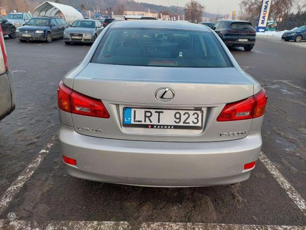 Pelēks Lexus LS 220 2007 Kauņa, ar dzinēja tilpumu 2.20 L un nobraukumu 344 tūkst. km par 2900 €, foto 4 vietnē AUTOMOTO.COM.LV