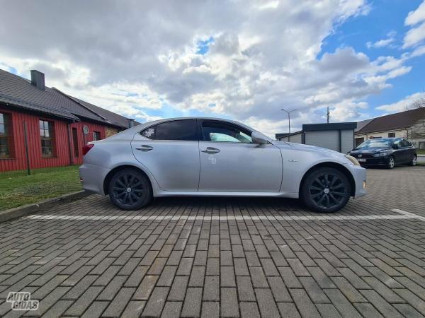 Pelēks Lexus LS 220 2007 Šauļi, ar dzinēja tilpumu 2.20 L un nobraukumu 313 tūkst. km par 2100 €, foto 5 vietnē AUTOMOTO.COM.LV