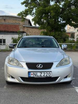 Pelēks Lexus LS 220 2007 Viļņa, ar dzinēja tilpumu 2.23 L un nobraukumu 324 tūkst. km par 1600 €, foto  vietnē AUTOMOTO.COM.LV