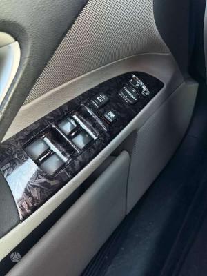 Grey Lexus LS 220 2007 in Vilnius, with an engine capacity of 2.23 L and mileage of 324 thousand km for 1600 €, photo 12 on AUTOMOTO.COM.LV