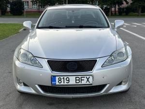 Pelēks Lexus LS 220 2007 Narva, ar dzinēja tilpumu 2.20 L un nobraukumu 289 tūkst. km par 2499 €, foto 4 vietnē AUTOMOTO.COM.LV