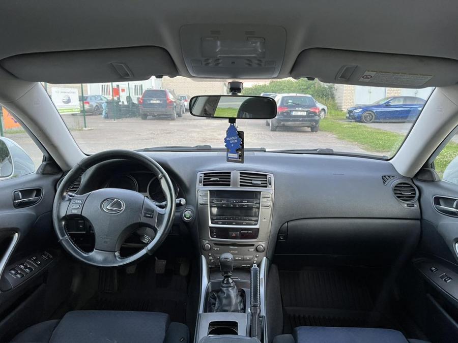 Pelēks Lexus LS 220 2007 Narva, ar dzinēja tilpumu 2.20 L un nobraukumu 289 tūkst. km par 2499 €, foto 20 vietnē AUTOMOTO.COM.LV