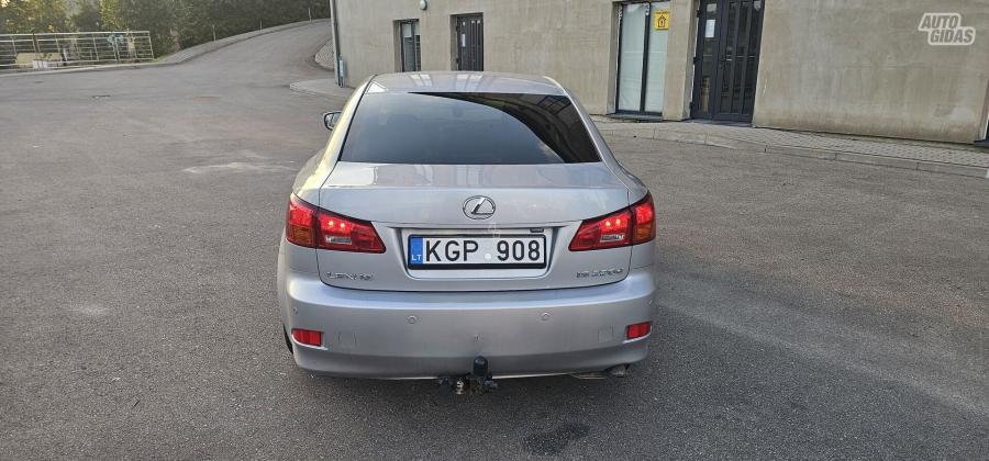 Серый Лексус LS 220 2007 в Плунге, объемом двигателя 2.20 л и пробегом 450 тыс. км за 2900 €, фото 6 на AUTOMOTO.COM.LV