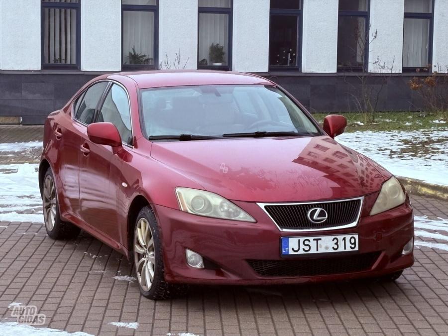Red Lexus LS 220 2006 in Vilnius, with an engine capacity of 2.20 L and mileage of 250 thousand km for 1800 €, photo 6 on AUTOMOTO.COM.LV