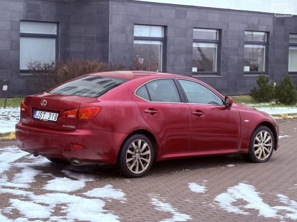 Sarkans Lexus LS 220 2006 Viļņa, ar dzinēja tilpumu 2.20 L un nobraukumu 250 tūkst. km par 1800 €, foto 8 vietnē AUTOMOTO.COM.LV