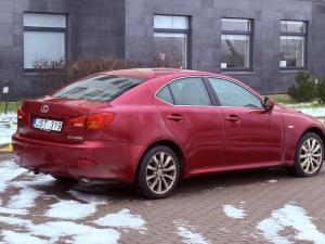 Red Lexus LS 220 2006 in Vilnius, with an engine capacity of 2.20 L and mileage of 250 thousand km for 1800 €, photo 10 on AUTOMOTO.COM.LV
