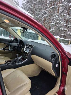 Red Lexus LS 220 2006 in Vilnius, with an engine capacity of 2.23 L and mileage of 299 thousand km for 1800 €, photo 9 on AUTOMOTO.COM.LV