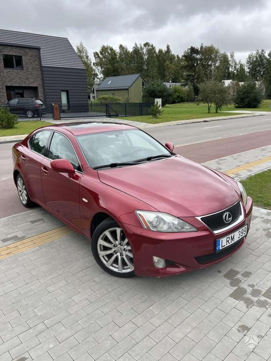 Красный Лексус LS 220 2007 в Паланга, объемом двигателя 2.23 л и пробегом 341 тыс. км за 2950 €, фото 3 на AUTOMOTO.COM.LV