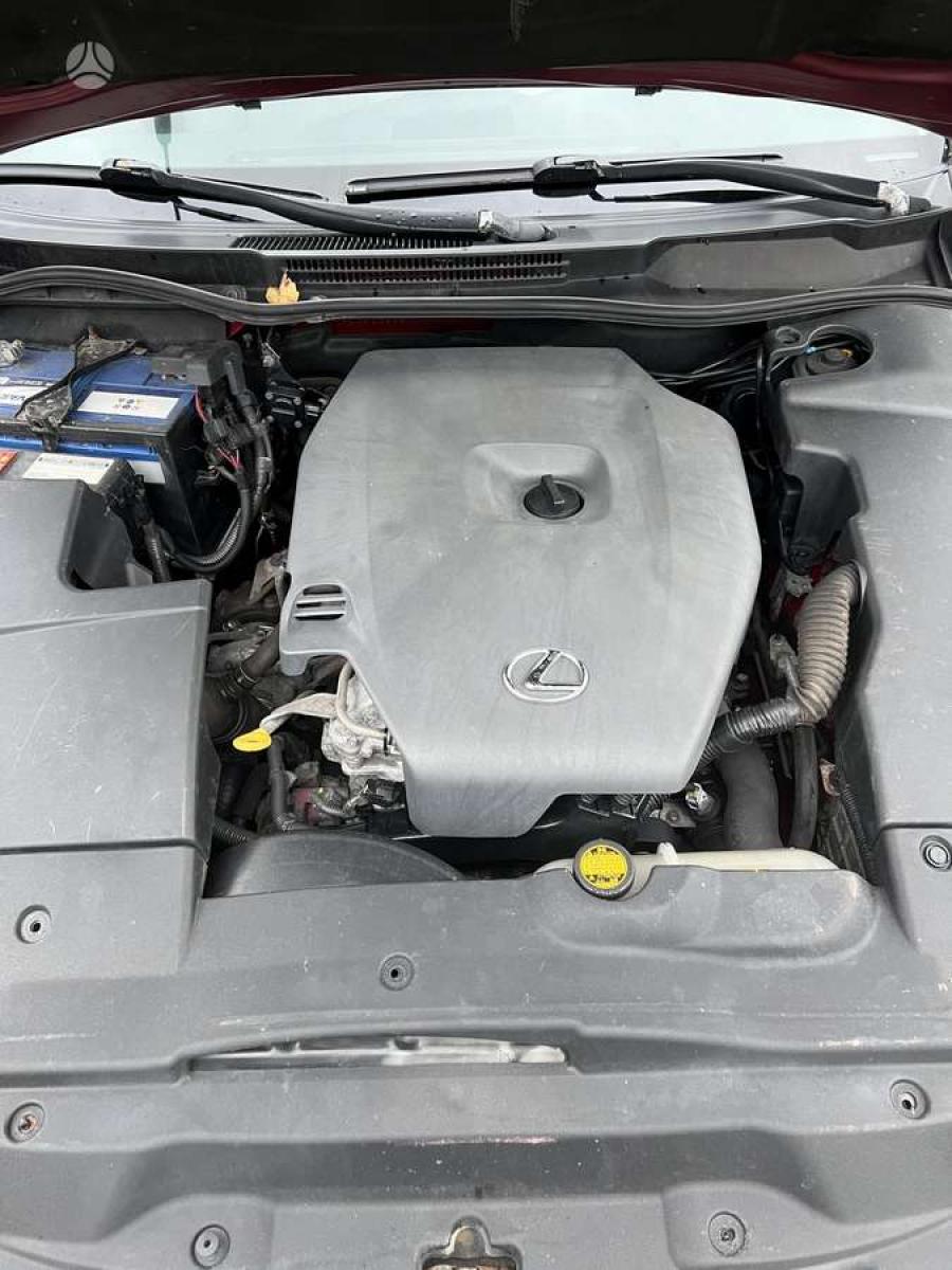 Красный Лексус LS 220 2007 в Паланга, объемом двигателя 2.23 л и пробегом 341 тыс. км за 2950 €, фото 9 на AUTOMOTO.COM.LV