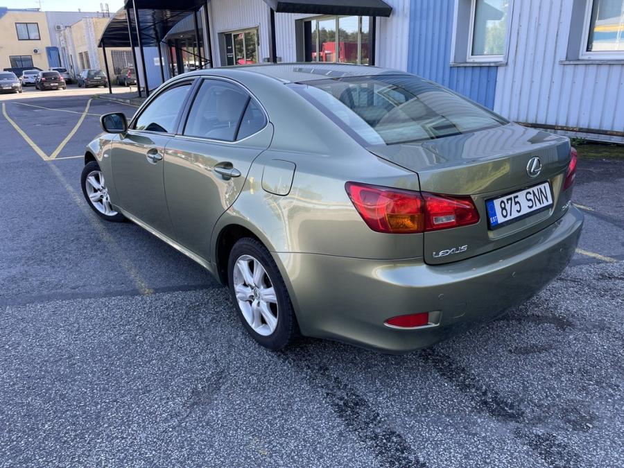 Lexus LS 220 2006 in Tallinn, with an engine capacity of 2.20 L and mileage of 224 thousand km for 4190 €, photo 16 on AUTOMOTO.COM.LV
