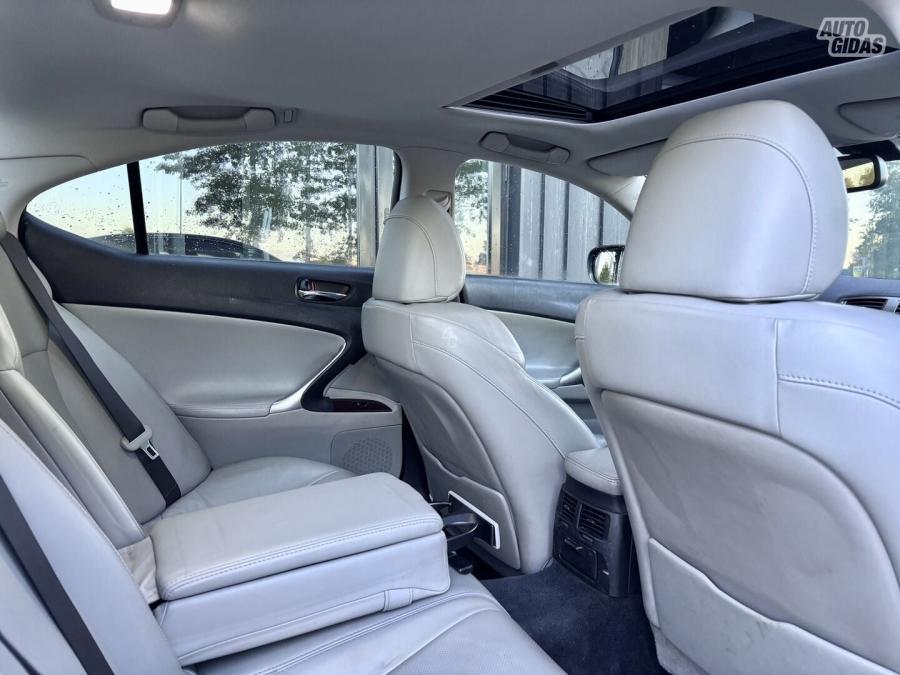 Лексус LS 220 2007 в Каунас, объемом двигателя 2.20 л и пробегом 285 тыс. км за 2550 €, фото 12 на AUTOMOTO.COM.LV