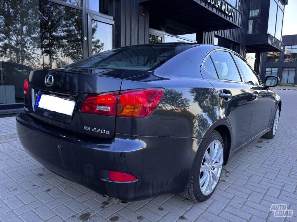 Lexus LS 220 2007 in Kaunas, with an engine capacity of 2.20 L and mileage of 285 thousand km for 2550 €, photo 8 on AUTOMOTO.COM.LV