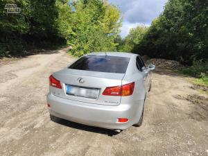 Lexus LS 220 2007 in Vilnius, with an engine capacity of 2.20 L and mileage of 240 thousand km for 2700 €, photo 5 on AUTOMOTO.COM.LV