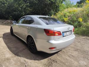 Lexus LS 220 2007 in Vilnius, with an engine capacity of 2.20 L and mileage of 240 thousand km for 2700 €, photo 6 on AUTOMOTO.COM.LV