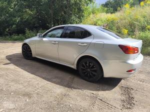 Lexus LS 220 2007 in Vilnius, with an engine capacity of 2.20 L and mileage of 240 thousand km for 2700 €, photo 7 on AUTOMOTO.COM.LV