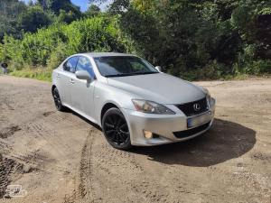 Lexus LS 220 2007 in Vilnius, with an engine capacity of 2.20 L and mileage of 240 thousand km for 2700 €, photo 9 on AUTOMOTO.COM.LV
