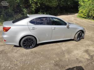 Lexus LS 220 2007 in Vilnius, with an engine capacity of 2.20 L and mileage of 240 thousand km for 2700 €, photo 10 on AUTOMOTO.COM.LV