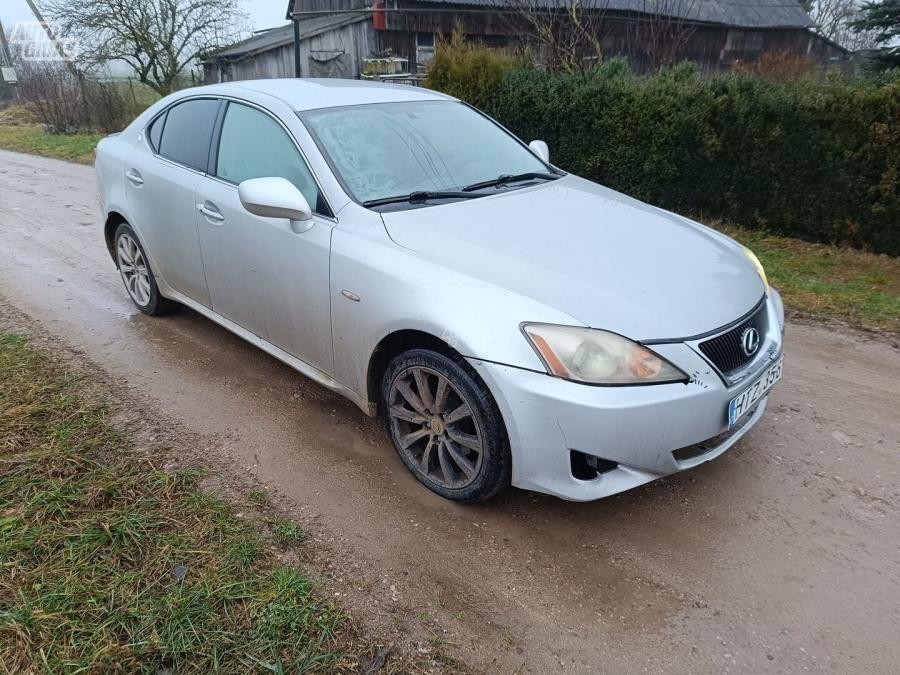 Lexus LS 220 2008 in Jurbarkas, with an engine capacity of 2.20 L and mileage of 315 thousand km for 1500 €, photo 1 on AUTOMOTO.COM.LV