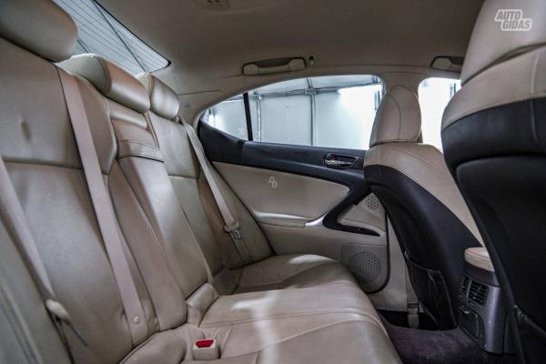 Лексус LS 220 2008 в Каунас, объемом двигателя 2.20 л и пробегом 279 тыс. км за 4990 €, фото 10 на AUTOMOTO.COM.LV