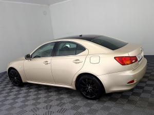 Lexus LS 220 2008 in Tallinn, with an engine capacity of 2.20 L and mileage of 296 thousand km for 1799 €, photo 12 on AUTOMOTO.COM.LV