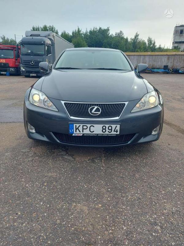 Lexus LS 220 2008 Šauļi, ar dzinēja tilpumu 2.20 L un nobraukumu 288 tūkst. km par 2999 €, foto 3 vietnē AUTOMOTO.COM.LV