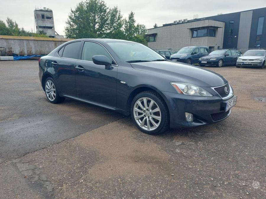 Lexus LS 220 2008 Šauļi, ar dzinēja tilpumu 2.20 L un nobraukumu 288 tūkst. km par 2999 €, foto 4 vietnē AUTOMOTO.COM.LV